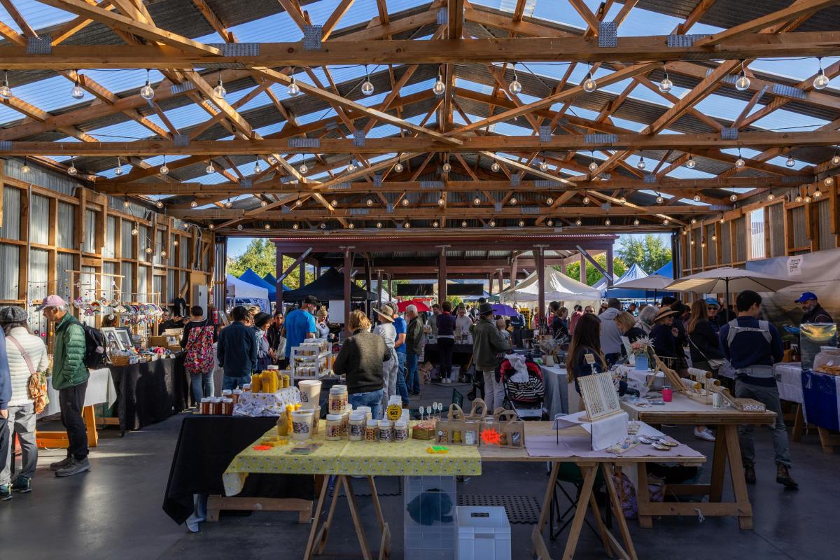 A Local's Guide to the Queenstown Markets | Queenstown NZ