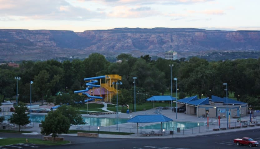 junction pool llandovery