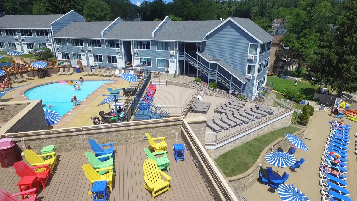 Surfside on the Lake Hotel & Suites