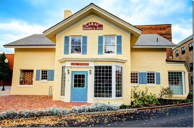 Lower Adirondack Regional Arts Center (LARAC)