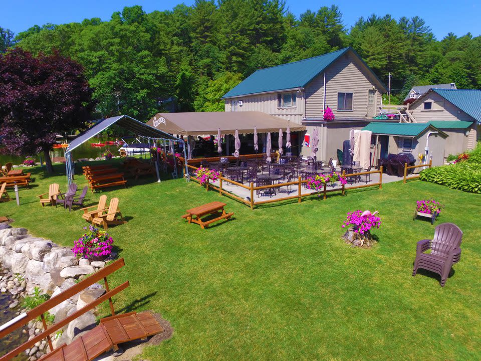 The Docksider Restaurant | Year-Round Waterfront Dining on Glen Lake ...