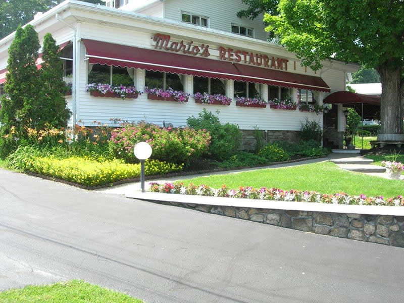 Mario's restaurant store