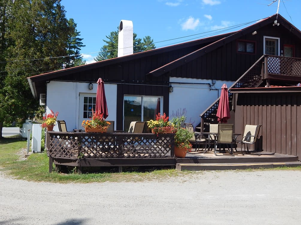 The Loon Restaurant & Tavern