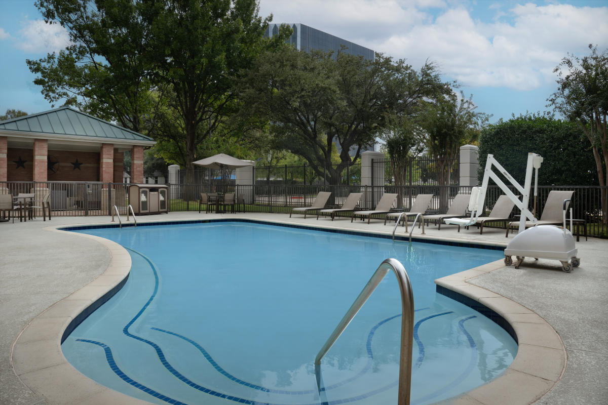 Courtyard by Marriott Addison/Quorum Drive