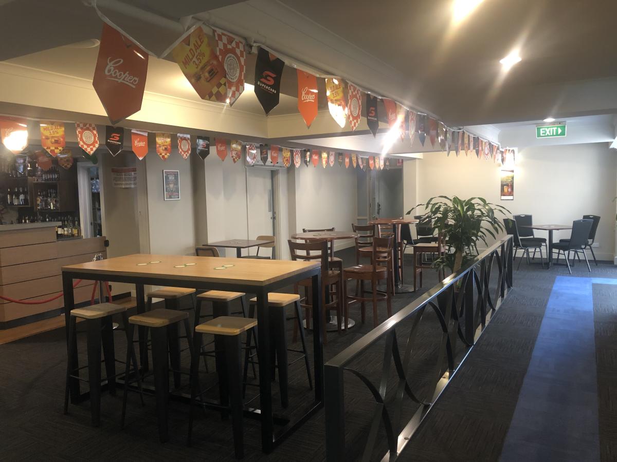 Adelaide Royal Coach Hotel
