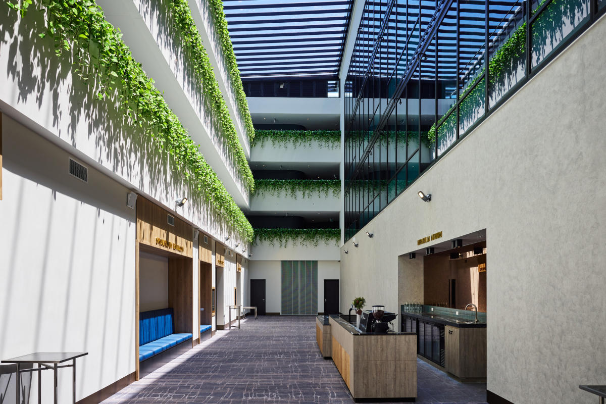 Crowne Plaza Adelaide, Mawson Lakes