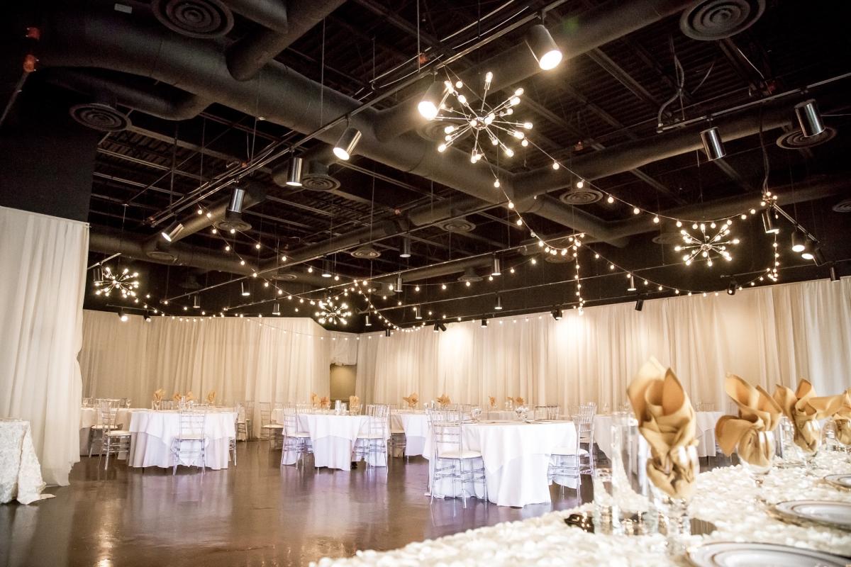 La Place | Akron, OH