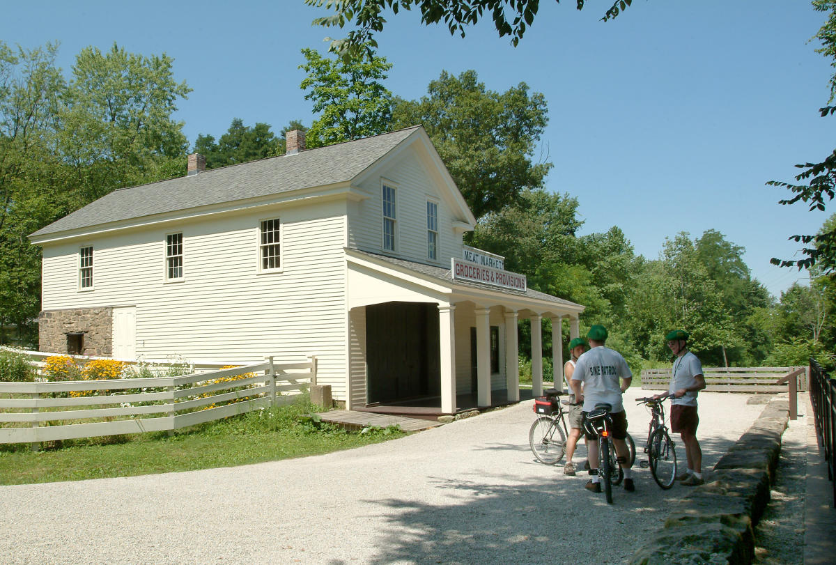 Mustill Store and Cascade Locks Park Association | Akron, OH