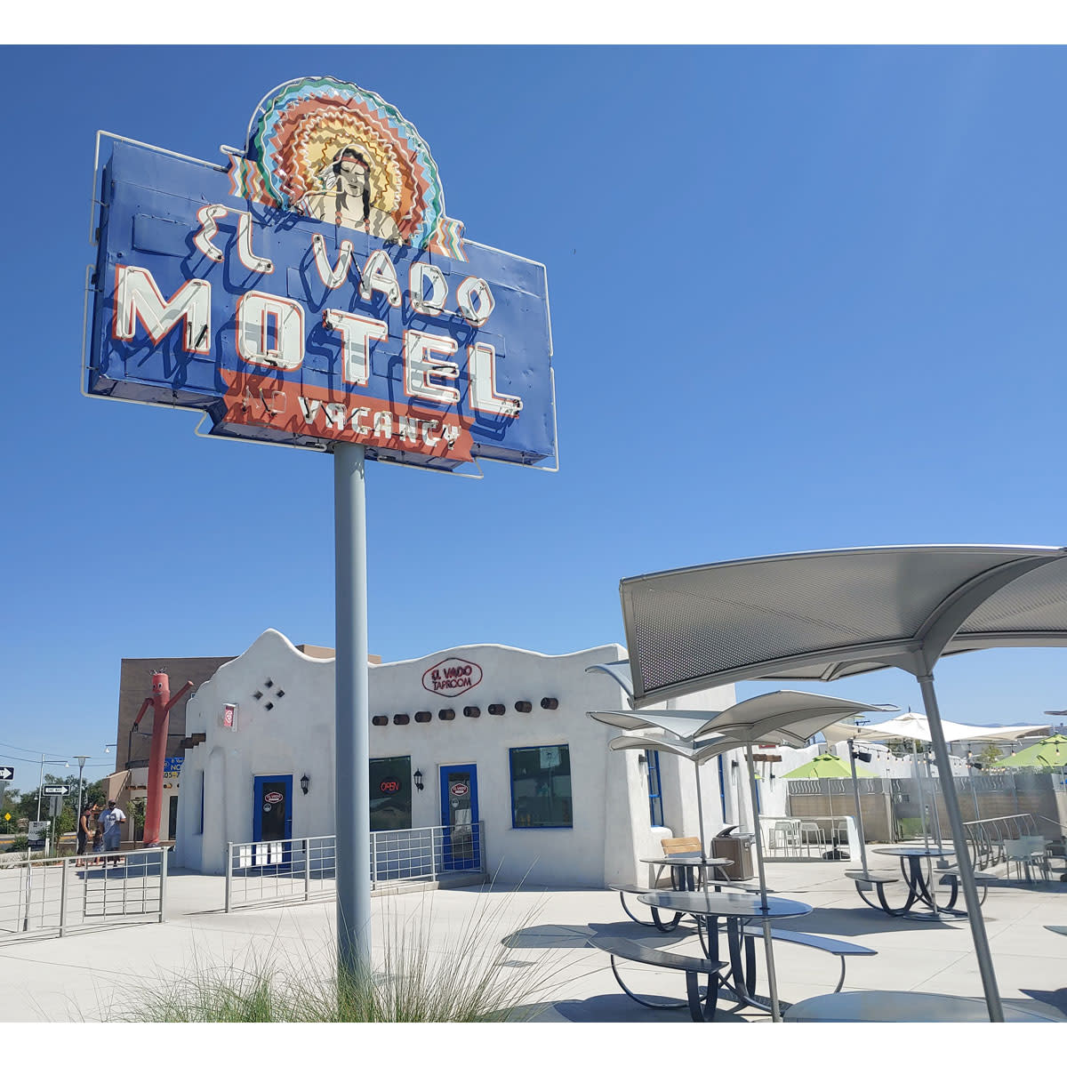 El Vado Motel