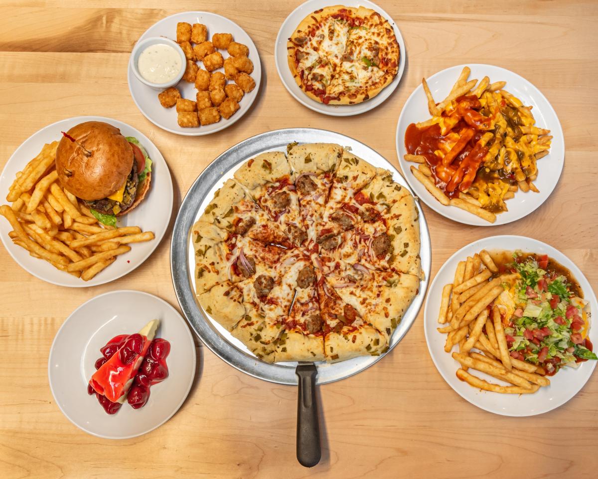 The Landing with Pizza 9