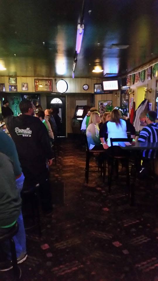 Powell's Pub