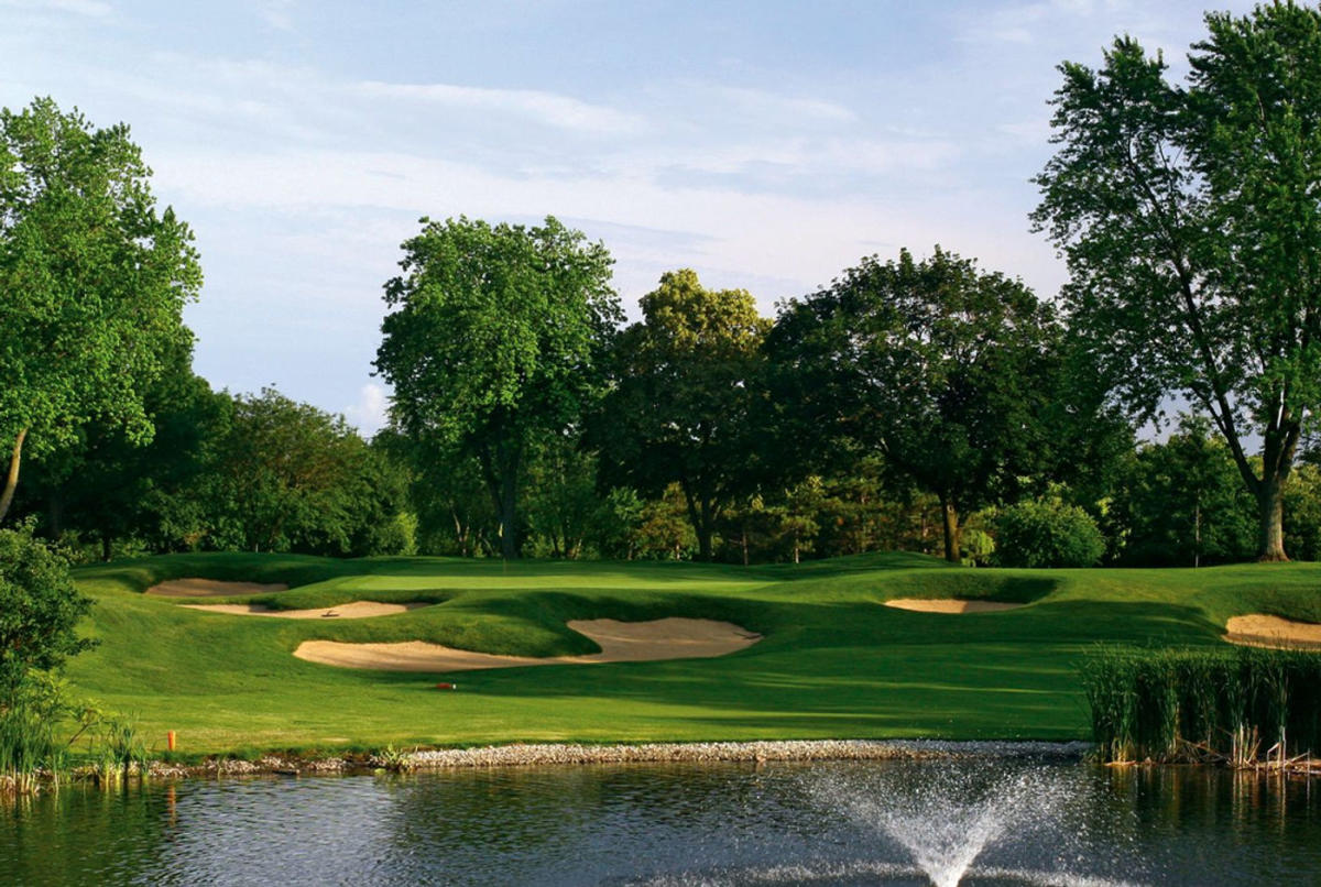 Aurora Country Club, Aurora, Illinois - Golf course information and ...
