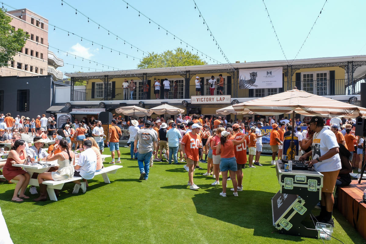 Victory Lap | Austin, TX