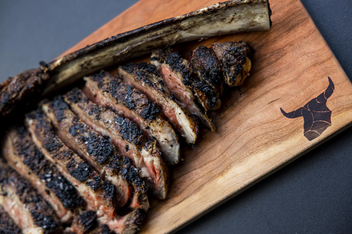 Dean's Italian Steakhouse | Austin, TX