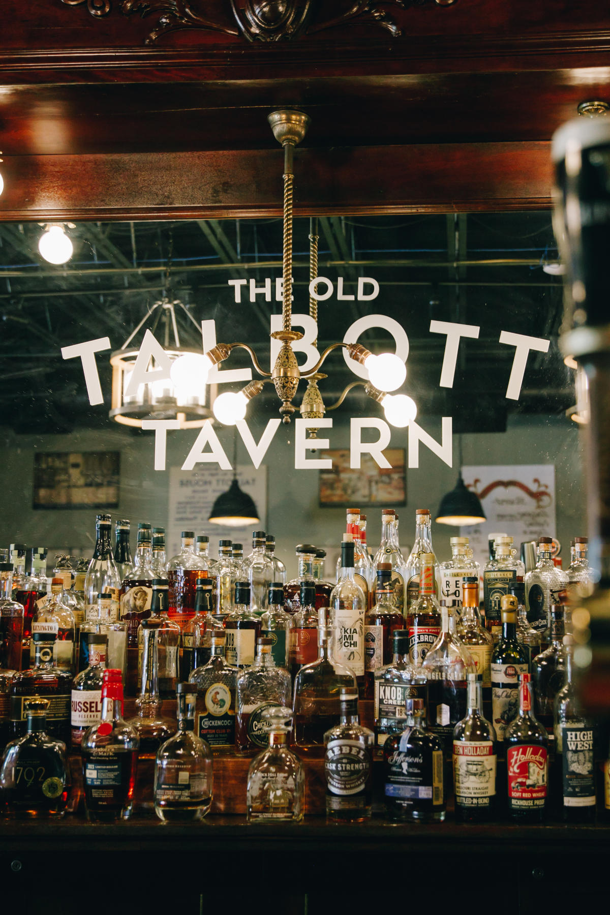 The Bar at Old Talbott Tavern