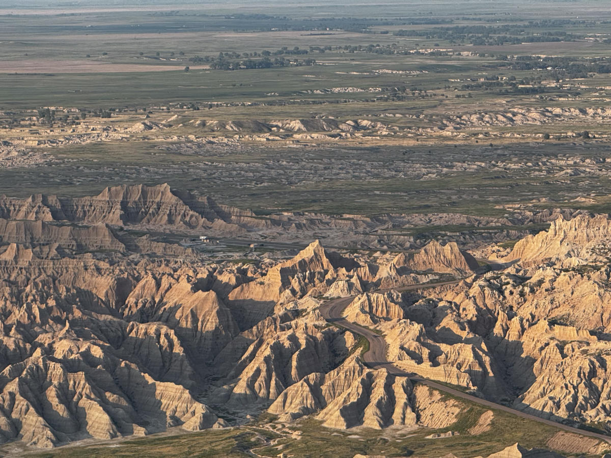 Fly Badlands
