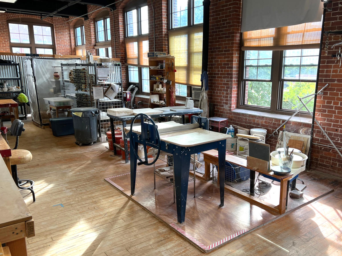 Mad Dog Artist Studios and Services