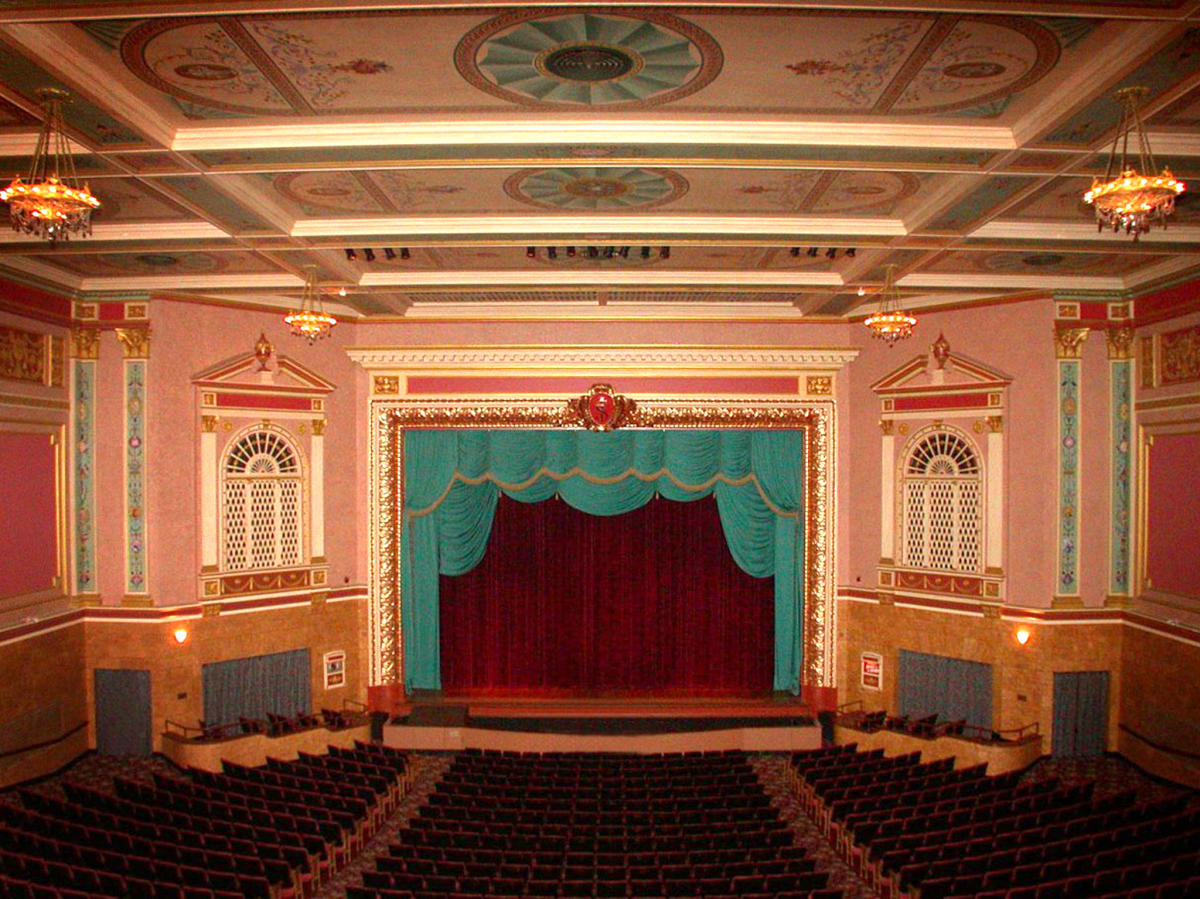 Stadium Theatre