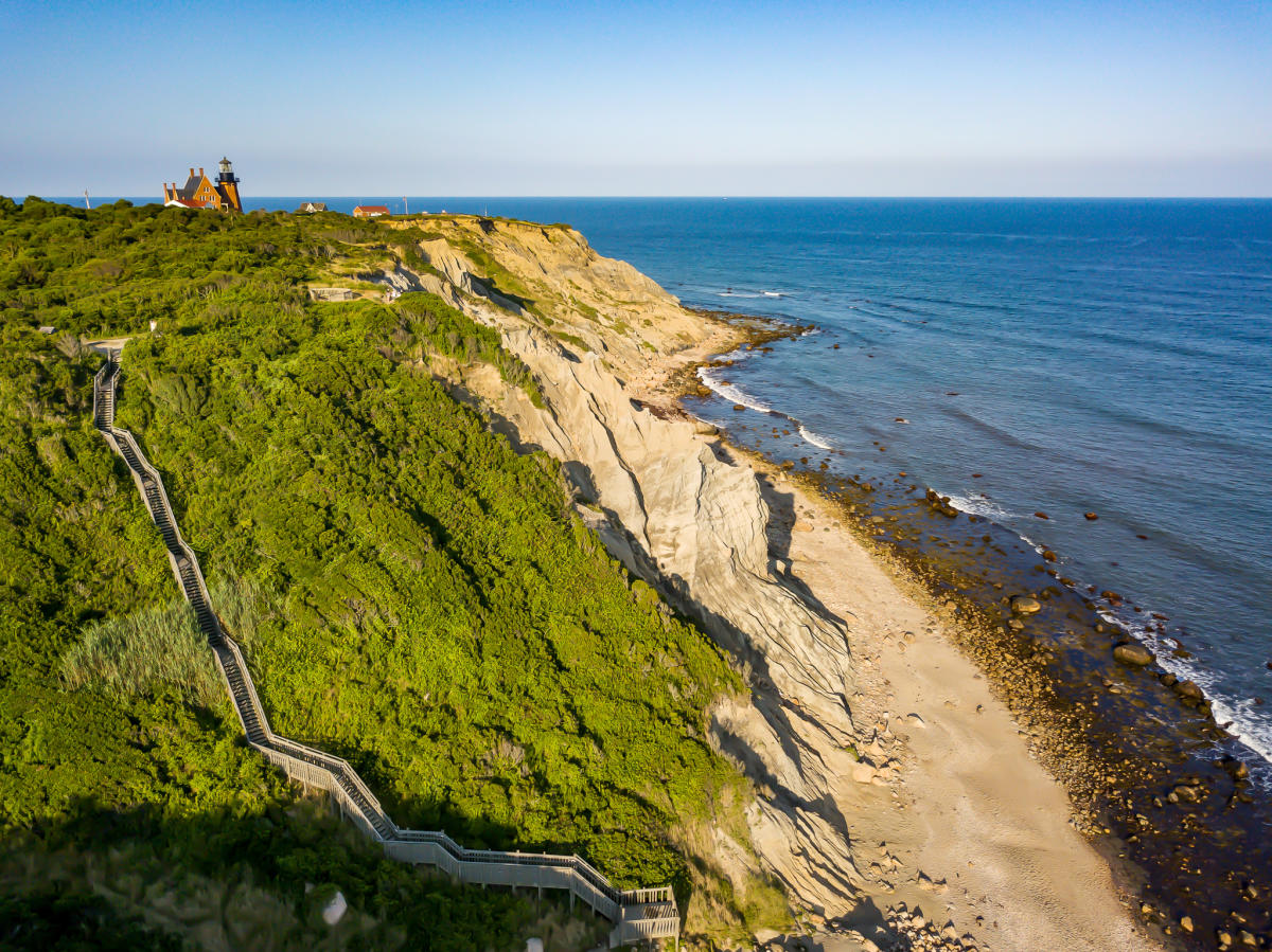 Mohegan Bluffs | Block Island, RI