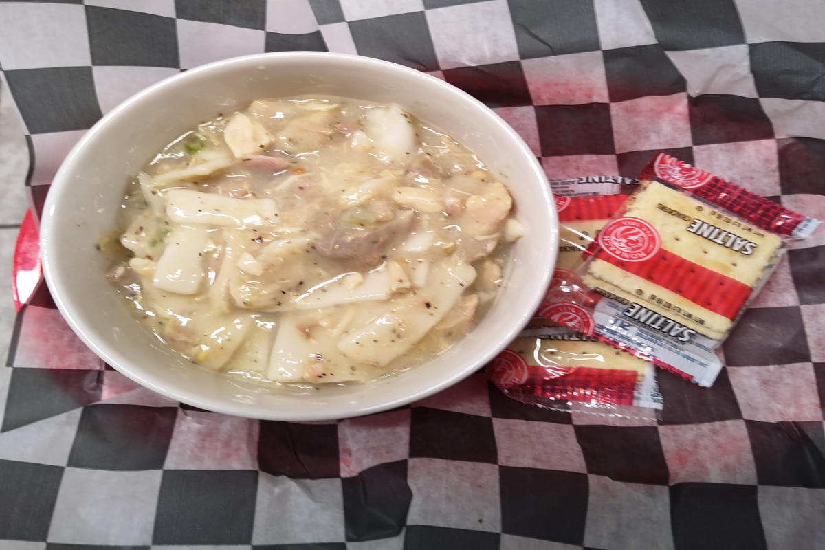 Mama's Place | Calabash, NC 29467