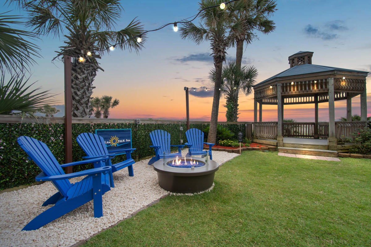 Ocean Isle Inn | Ocean Isle Beach, NC 28469