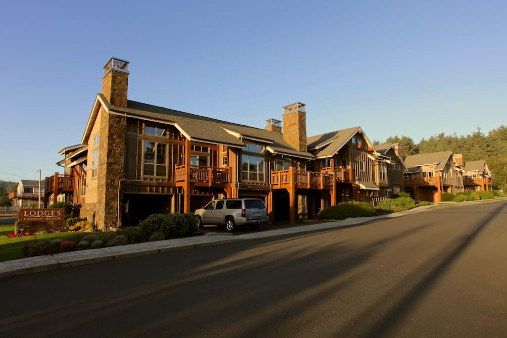 The Lodges at Cannon Beach - Beachcomber Vacation Homes | Cannon Beach, OR