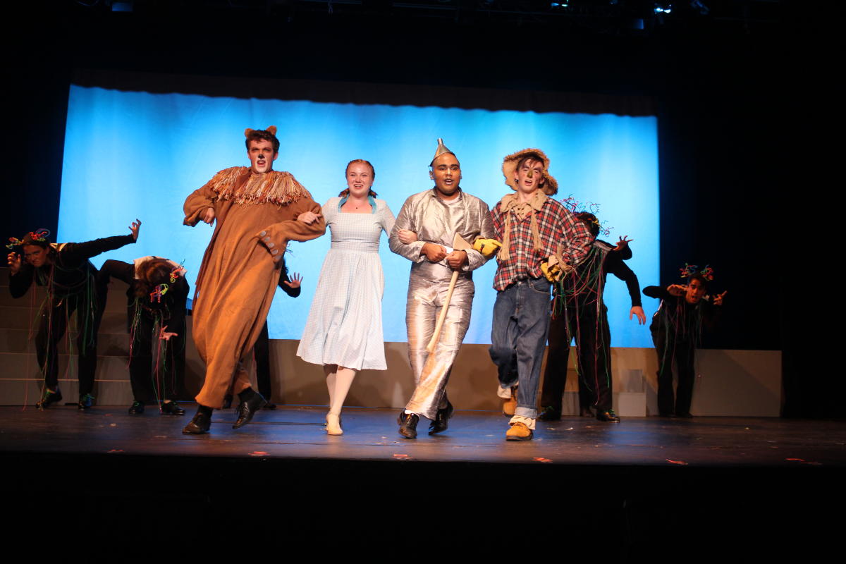 College Light Opera Co at Highfield Theatre