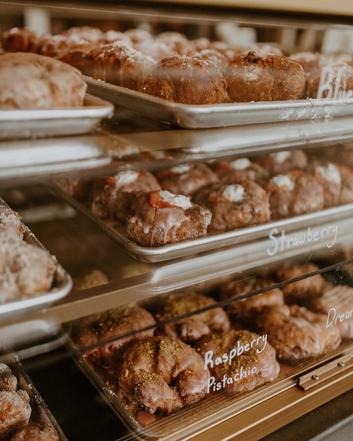 Parlor Doughnuts | Jeffersonville, IN 47130