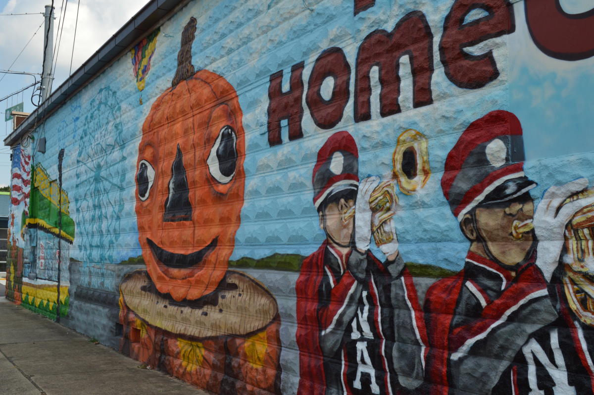 Harvest Homecoming Mural | New Albany, IN 47150
