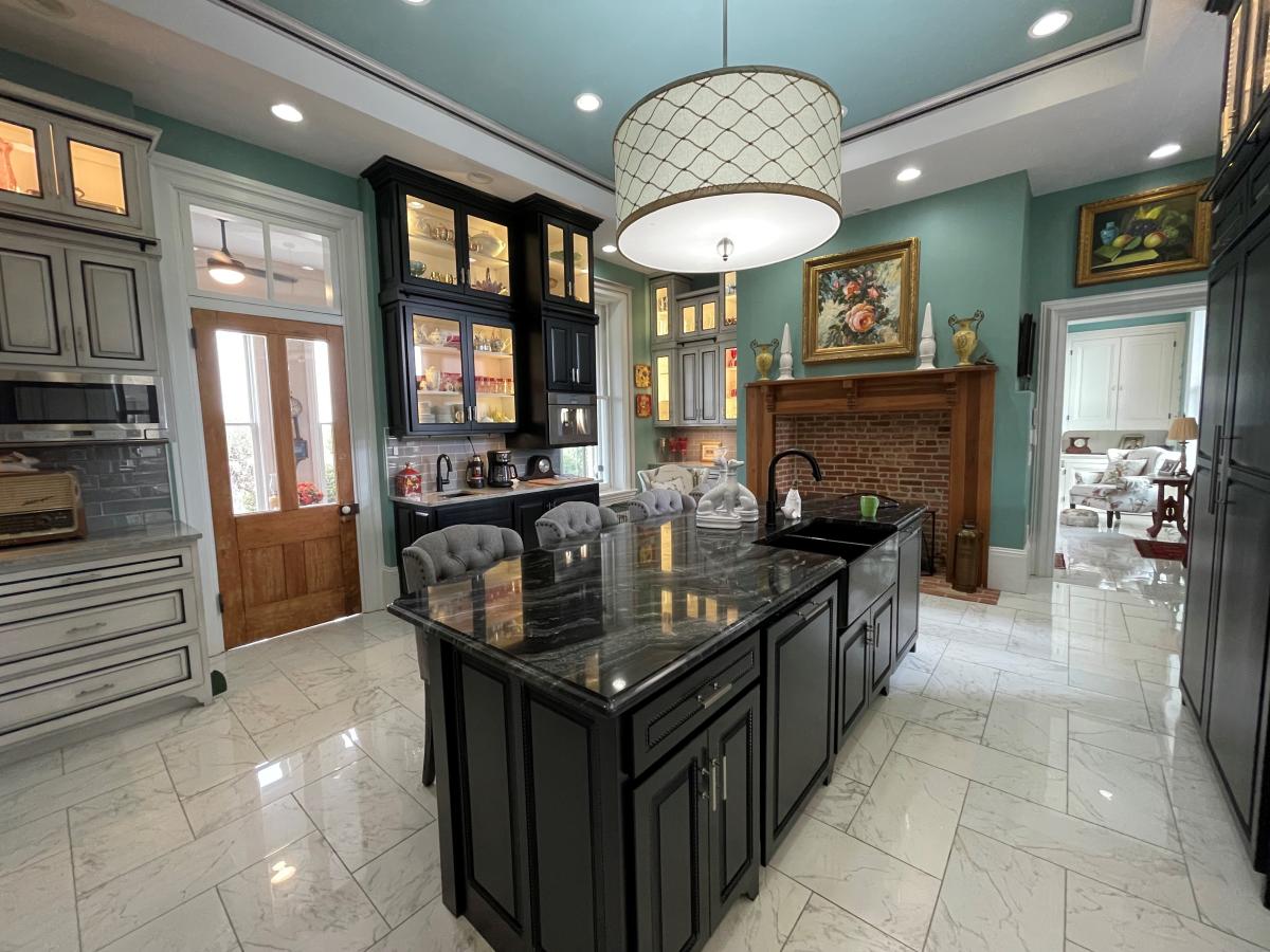 Stuart Manor B&B | Carlisle, PA 17015