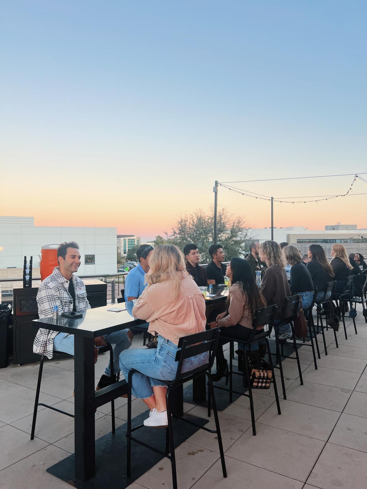 Dallasites101 Speed Dating & Singles Mixer (age range 24-34)