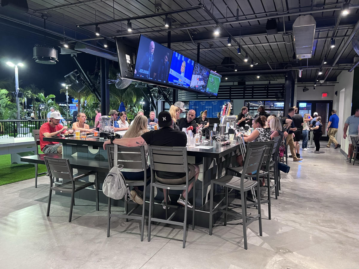 PopStroke Daytona Beach | Daytona Beach, FL 32114