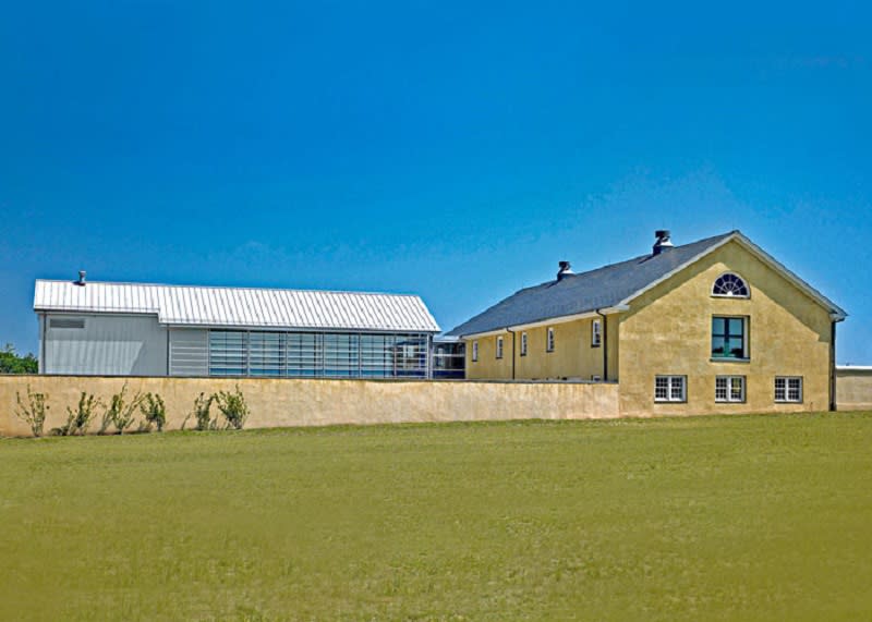 Blue Ball Barn
