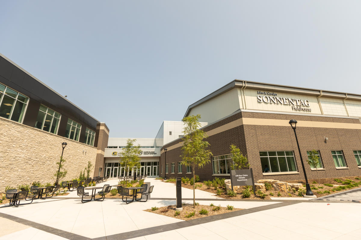 Sonnentag Complex | Eau Claire, WI 54701