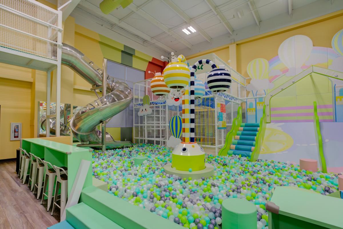 Dig'N Roll Indoor Playground