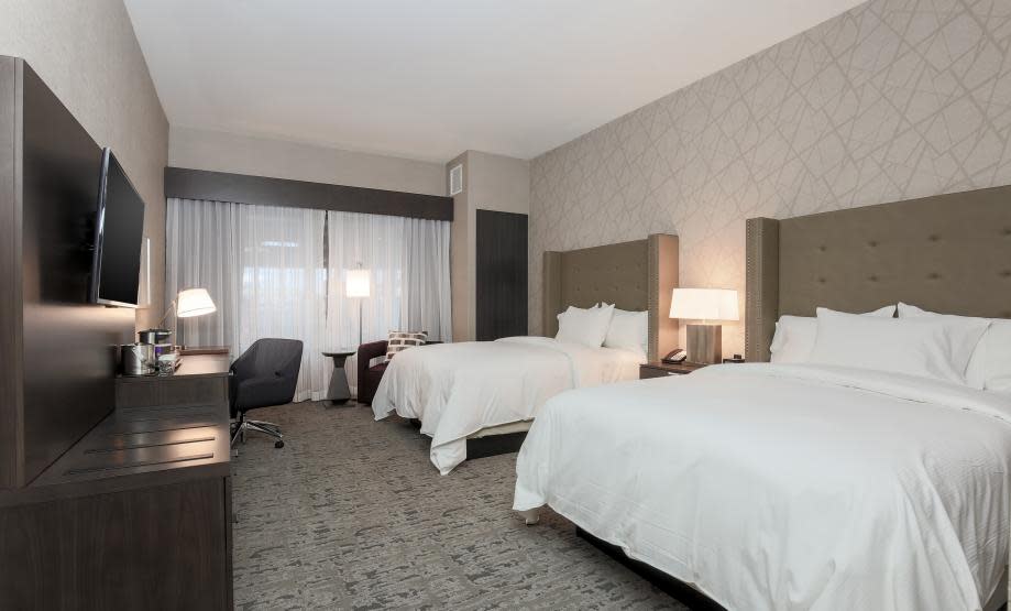 DoubleTree by Hilton Evansville