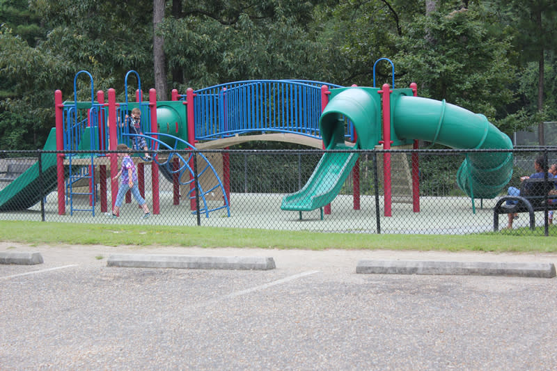 Lake Rim Park