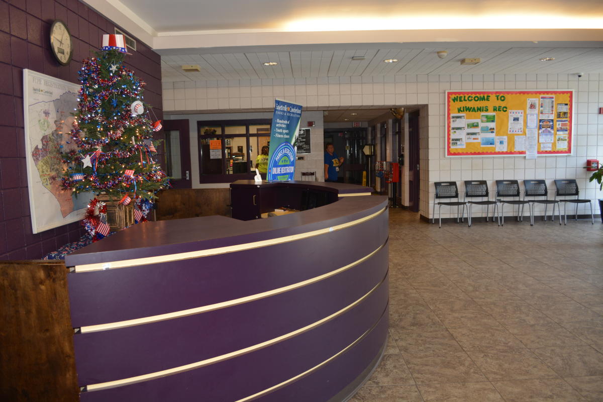 Kiwanis Recreation Center and Honeycutt Park