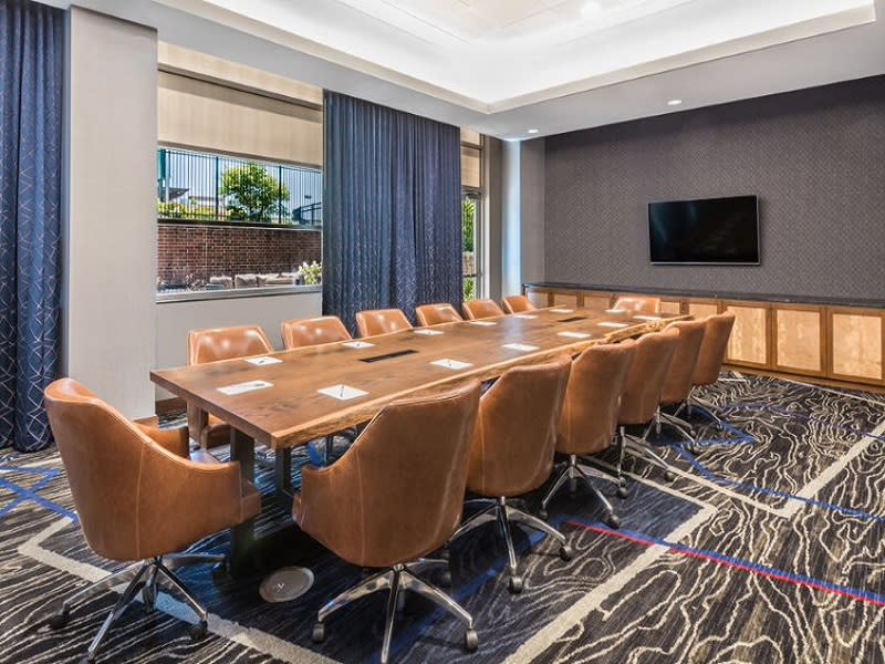 Hampton Inn & Suites by Hilton Downtown Fort Wayne