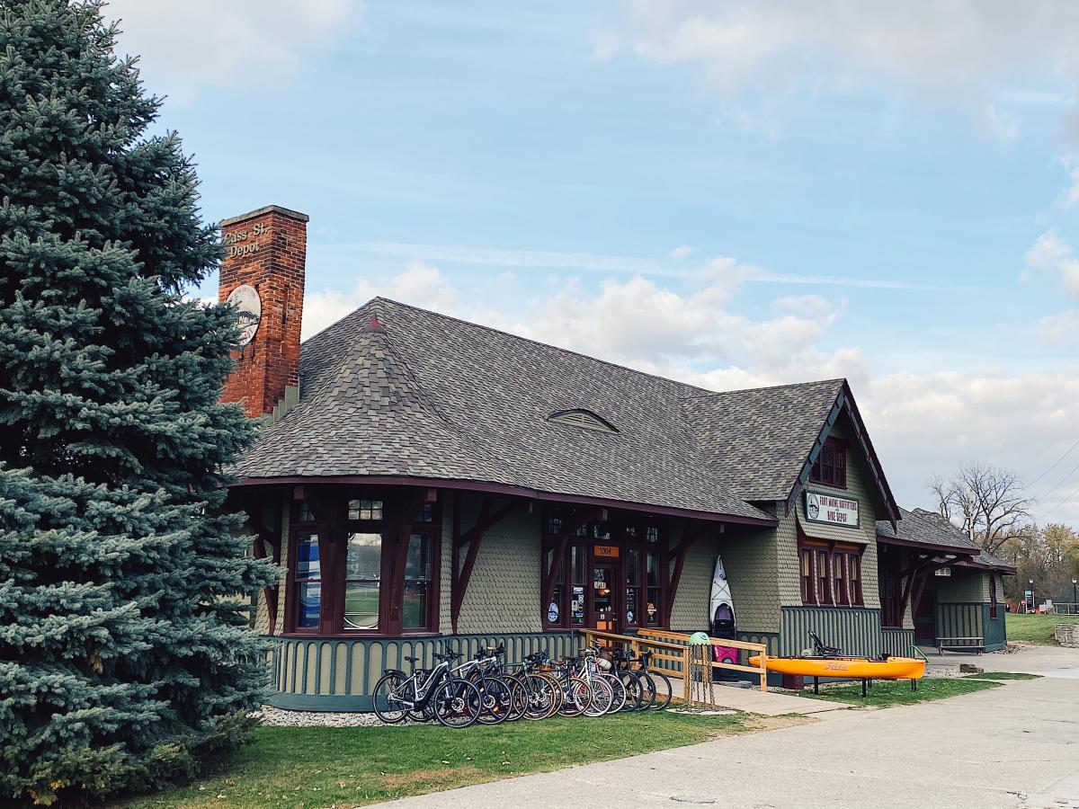 Fort Wayne Outfitters and Bike Depot