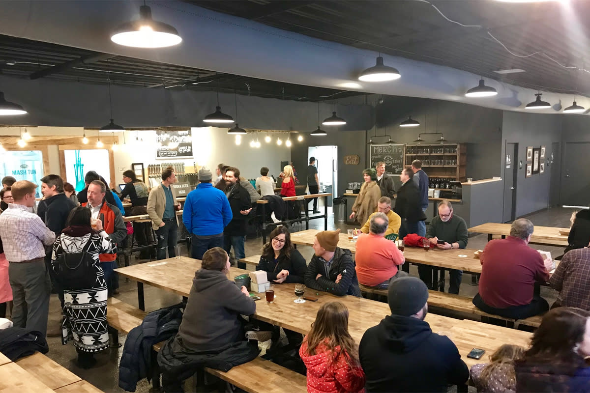 Hop River Brewing Company