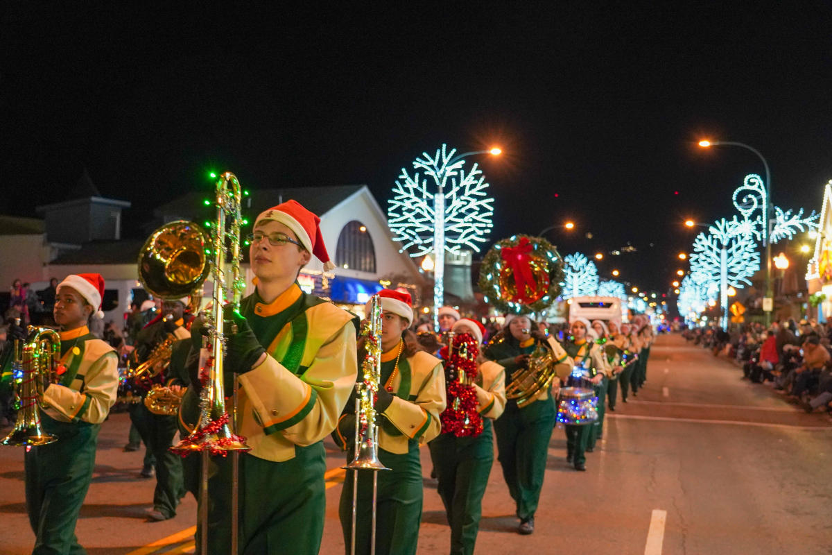 Fantasy of Lights Christmas Parade