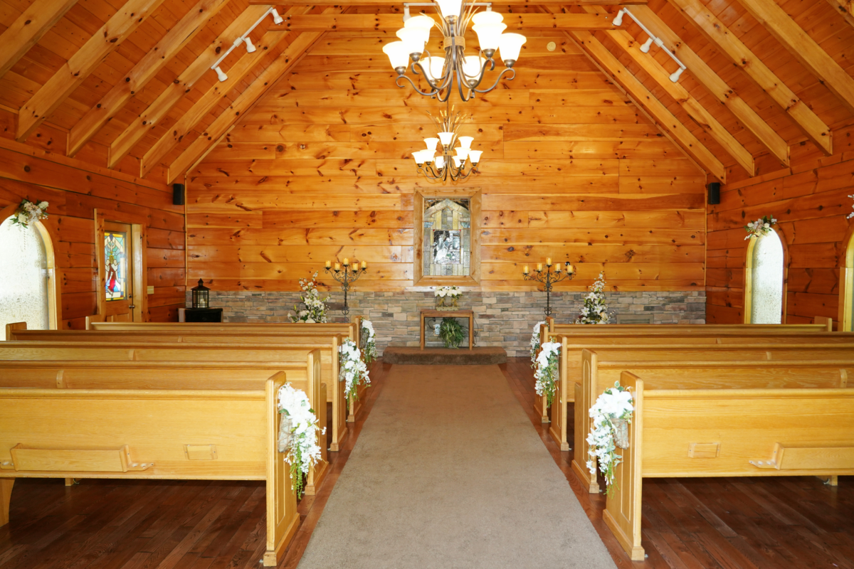 Little Log Cabin Wedding Chapel Angel's View Wedding Chapel | Wedding