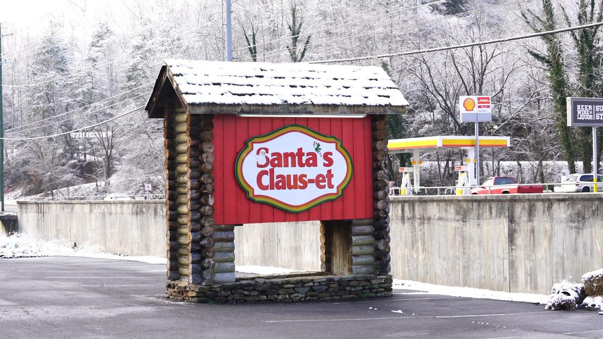 Santa's Claus-et | Gatlinburg, TN 37738