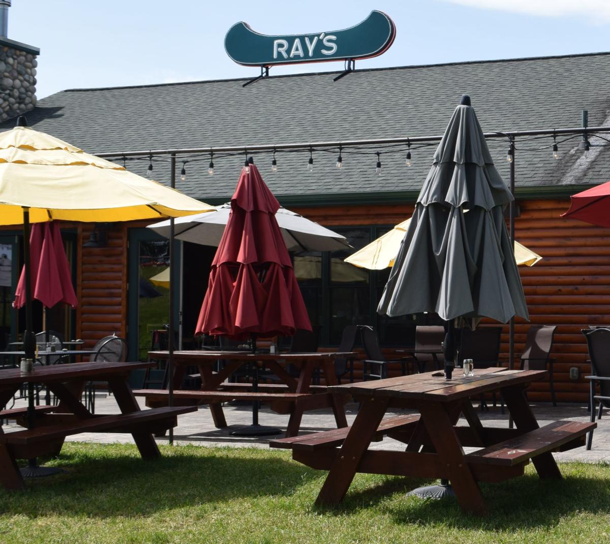 Ray's - BBQ, Brews & Blues