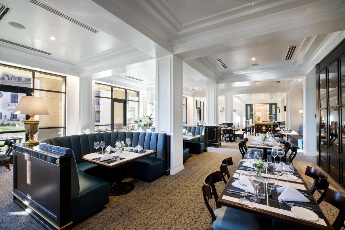 Vivante Restaurant & Bar - Carmel IN, 46032