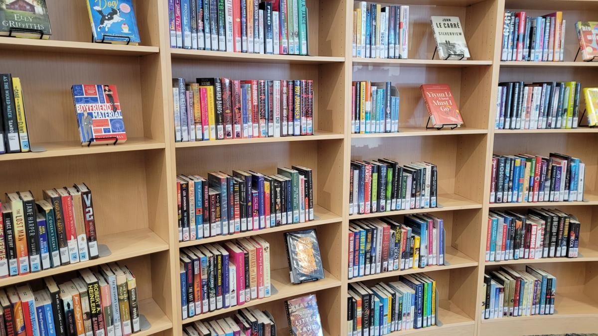 Carmel Clay Public Library - Carmel IN, 46032