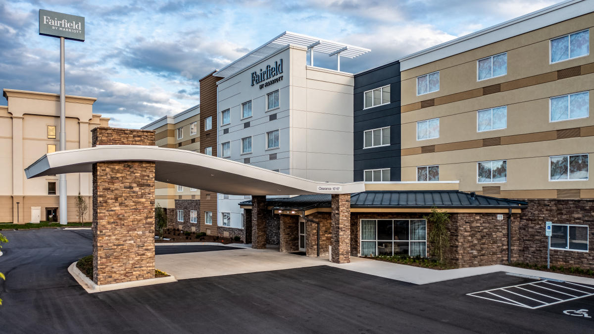 Fairfield Inn & Suites
