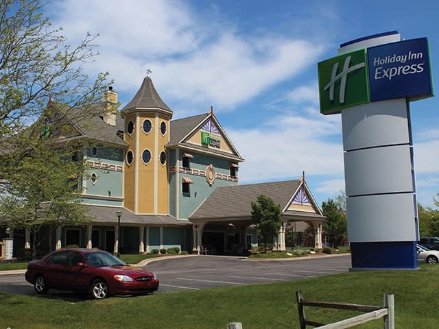 Holiday Inn Express by IHG