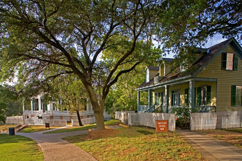 Sam Houston Park | Things To Do in Houston, TX